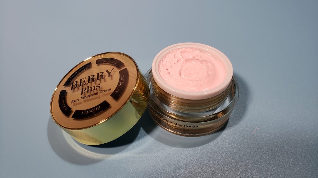 Kem Berry Plus Có Corticoid Không? Sự Thật Không Ai Dám Nói Ra